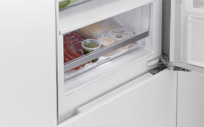 Fisher & Paykel 60cm Series 5 Integrated Refrigerator Freezer RB60V18 ...