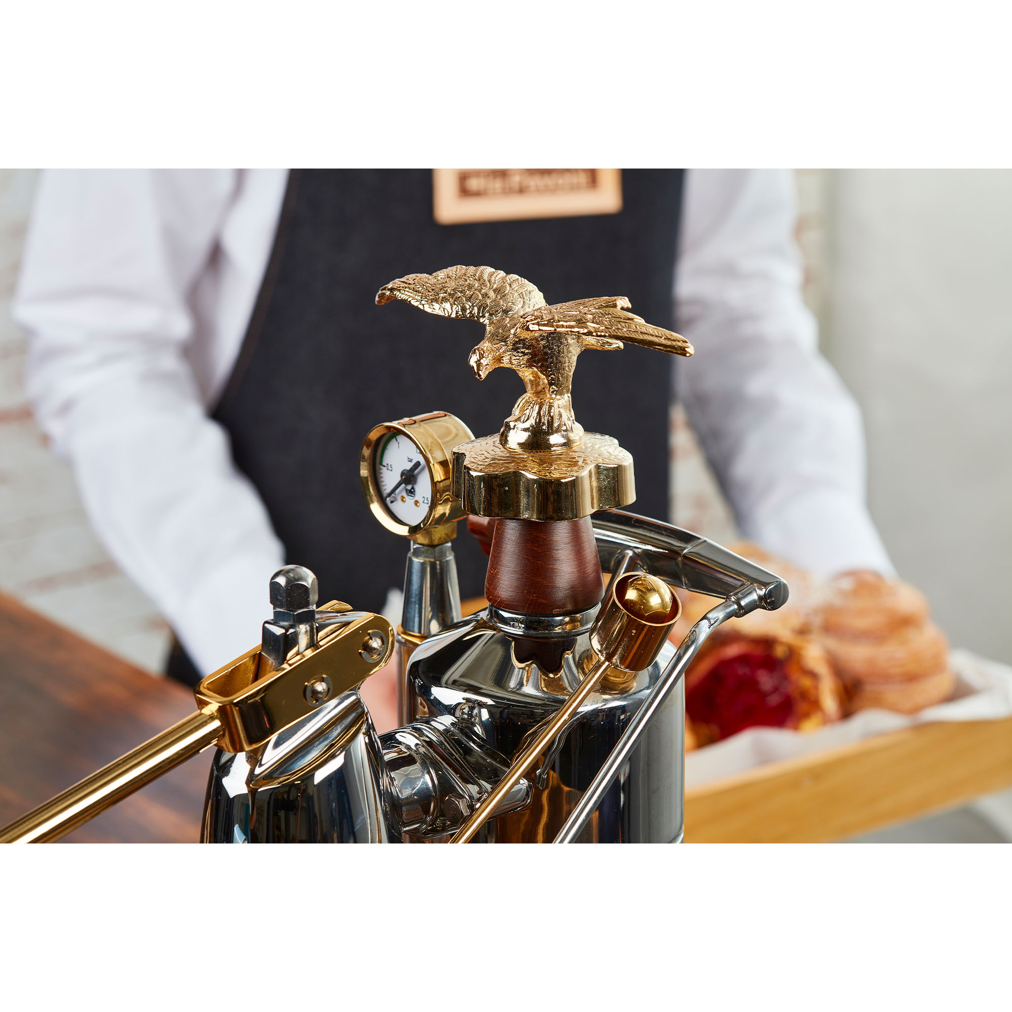 La Pavoni Black denim apron with leather embossed logo LPAPRON ...