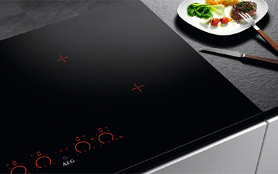 80cm 4 Zone Pure Black Induction Cooktop IPE84531FB - Signature Appliances