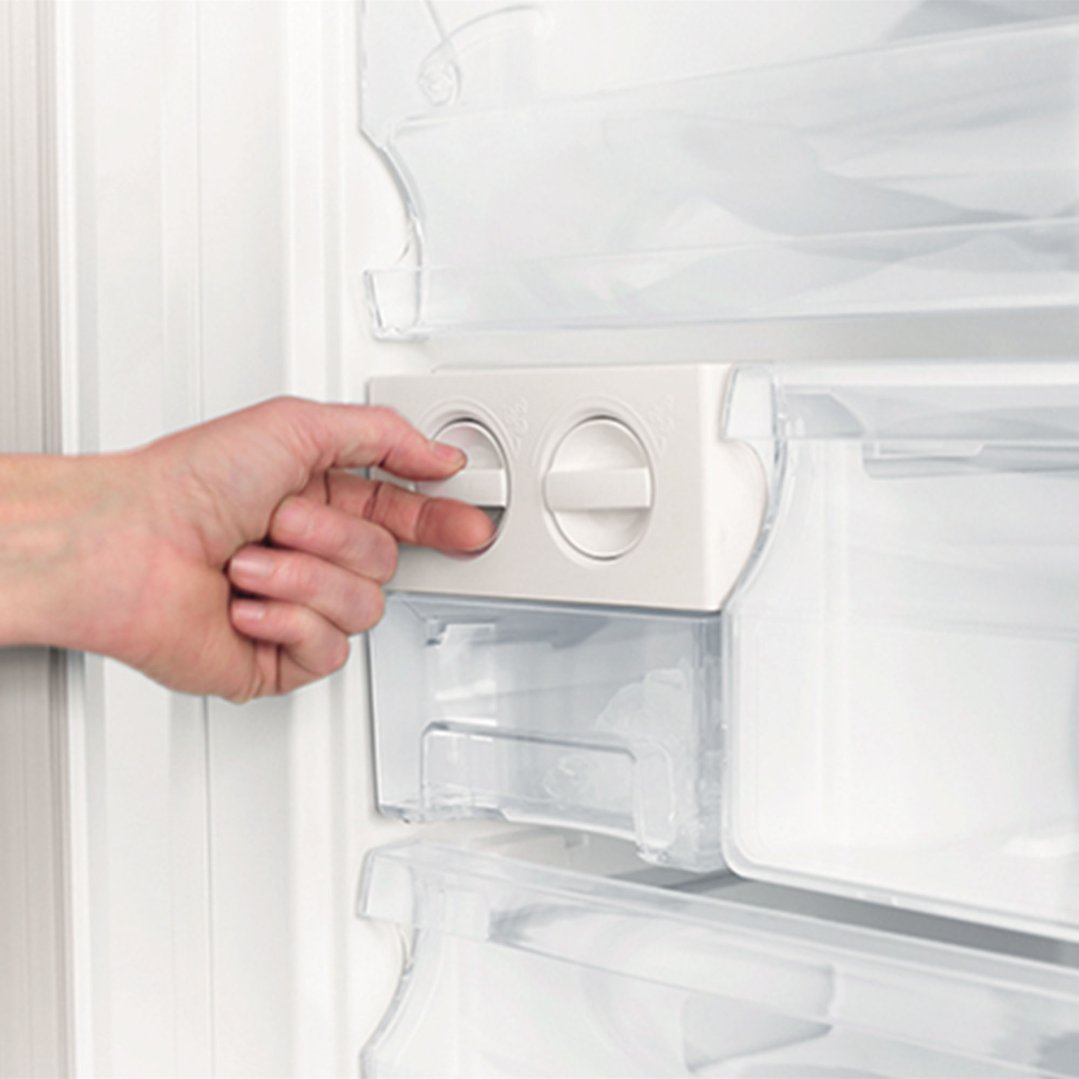 254L White Vertical Freezer WFB2804WA - Signature Appliances