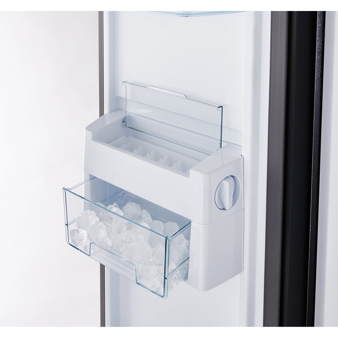 624L Side by Side Refrigerator, Silver WSE6630SA - Signature Appliances